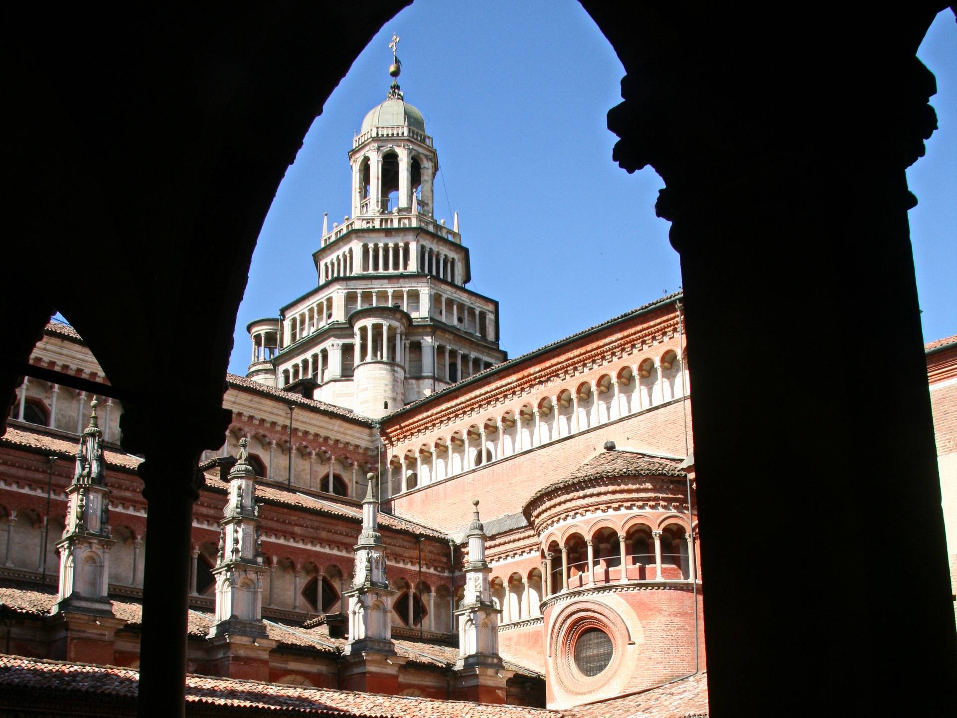 Certosa di Pavia: Visiting the Monastery Near Milan